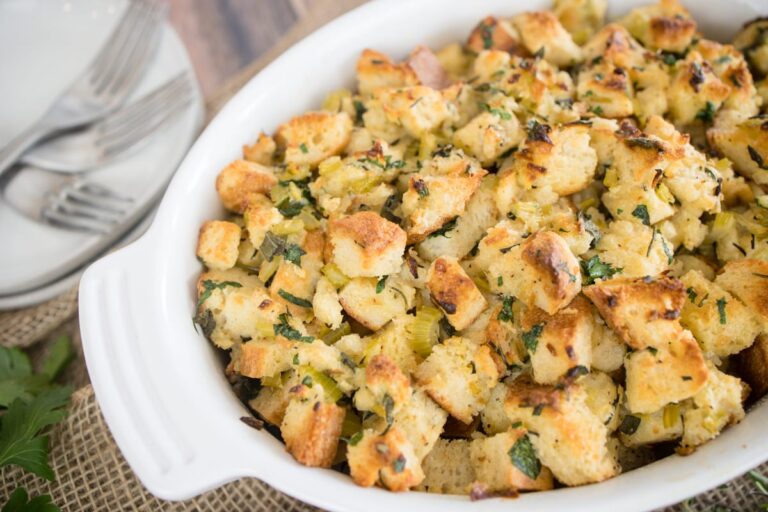 How to Make Sourdough Bread Stuffing with Boudin: A Unique Twist on a ...